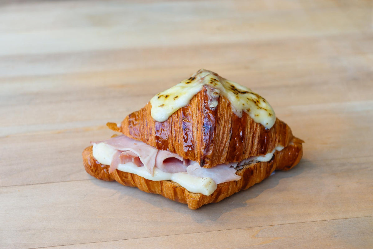 Croissant jambon fromage – Boulangerie Le Toledo